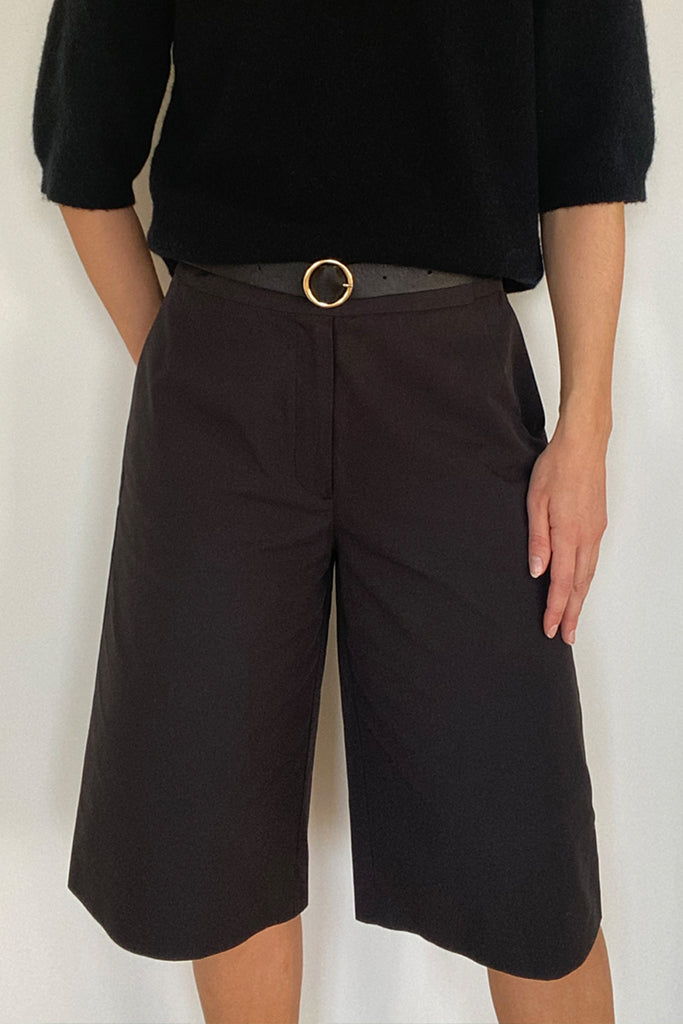 AMIE SHORTS - BLACK – Stylein